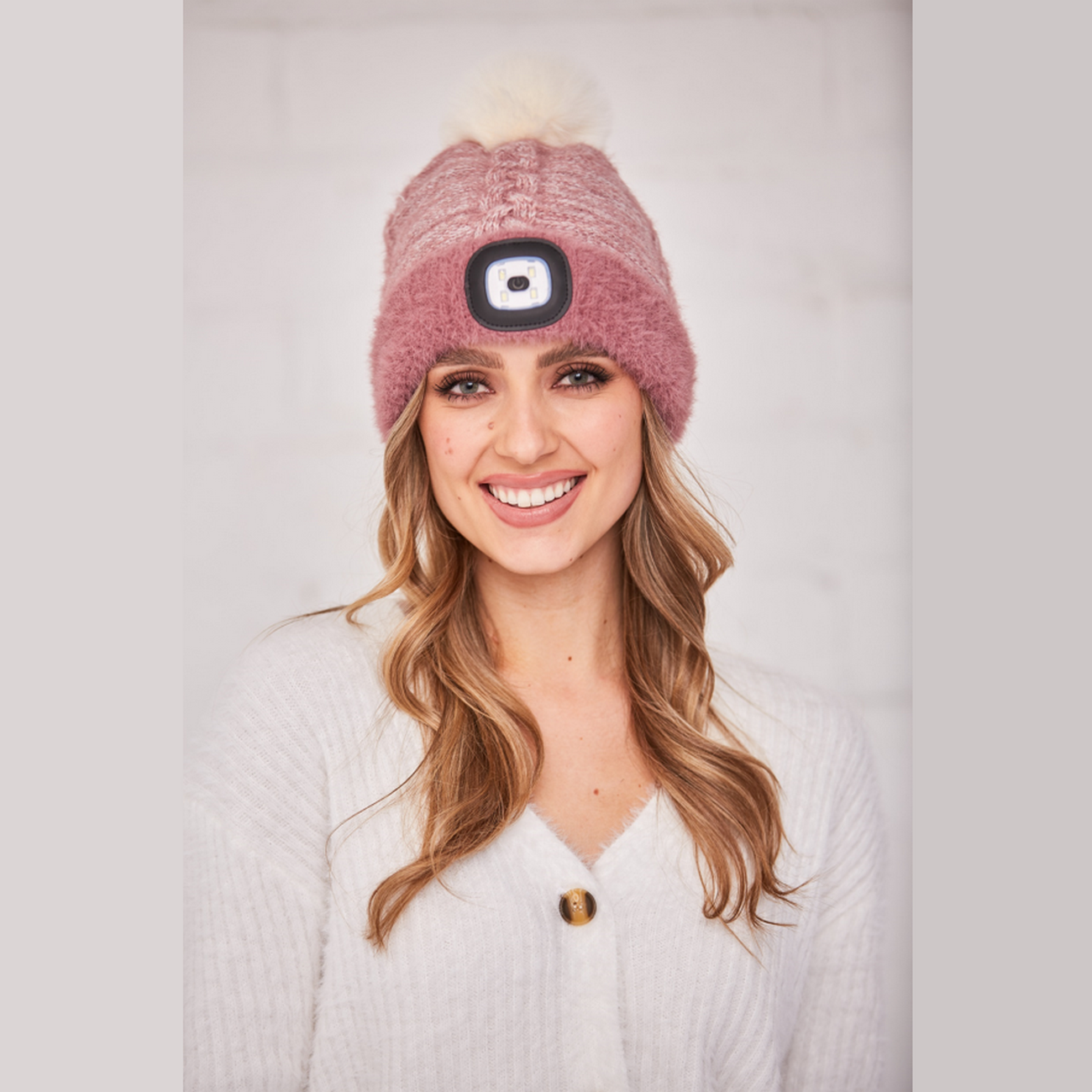 Chunky Knit Hat with Removeable LED Torch Dusty Pink